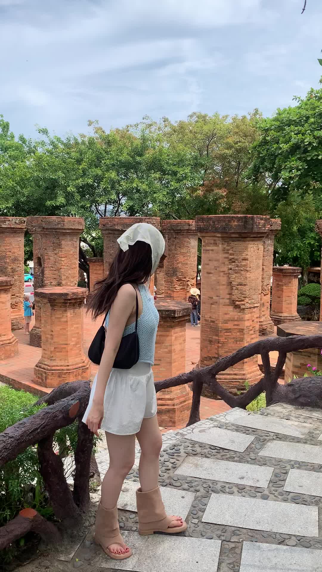 _xosom (@ddom2) 님의 게시물 | KREAM