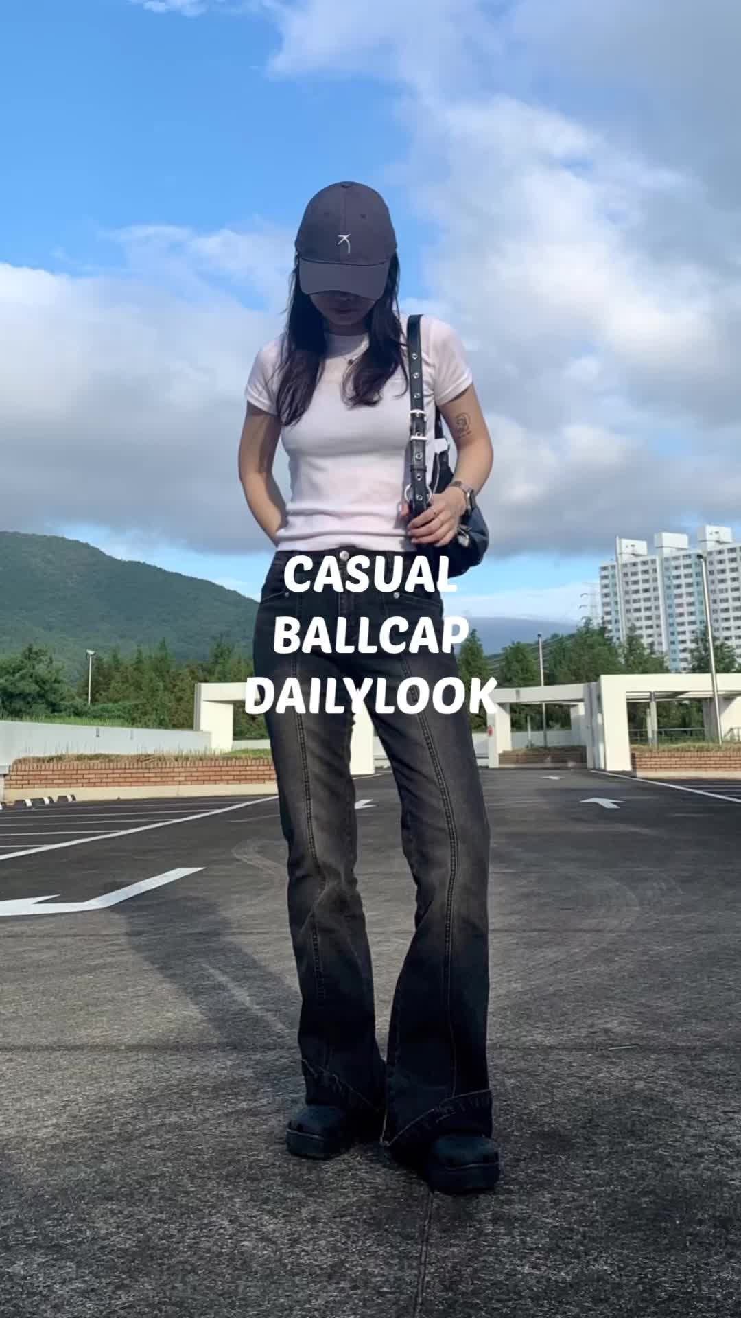 캐주얼 볼캡 코디 🧢😗 Kream