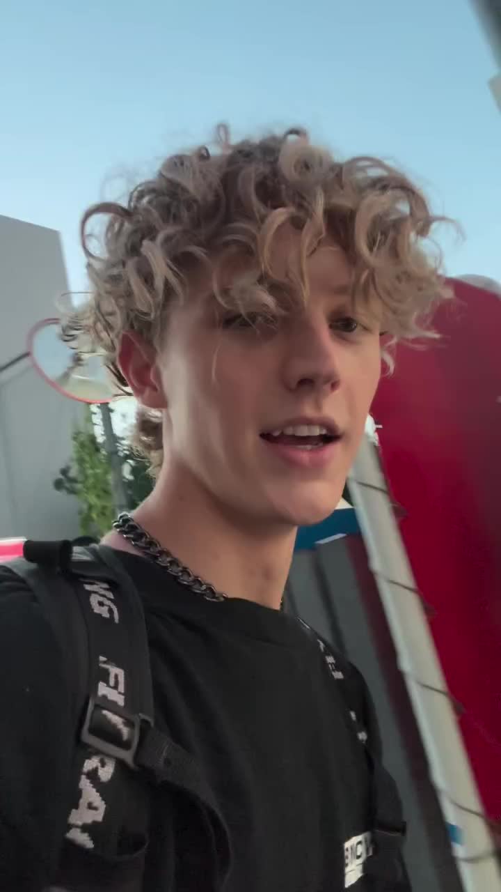 일본인 인터뷰 해보기 | KREAM