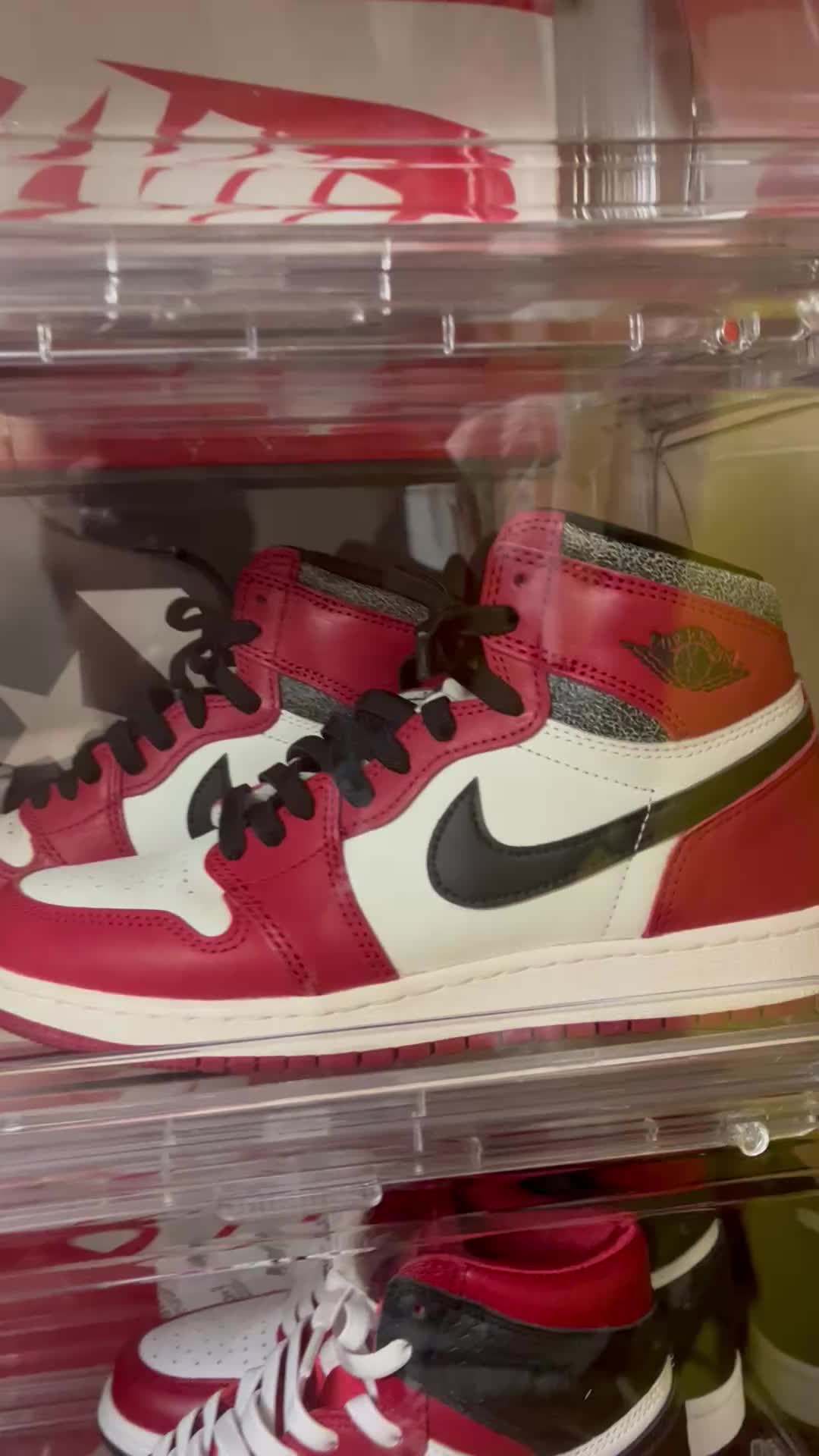 스바 (@seuba1) 님의 게시물 | KREAM