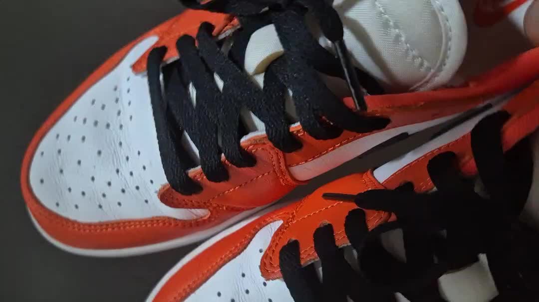 tktktk (@l77fpw) 님의 게시물 | KREAM