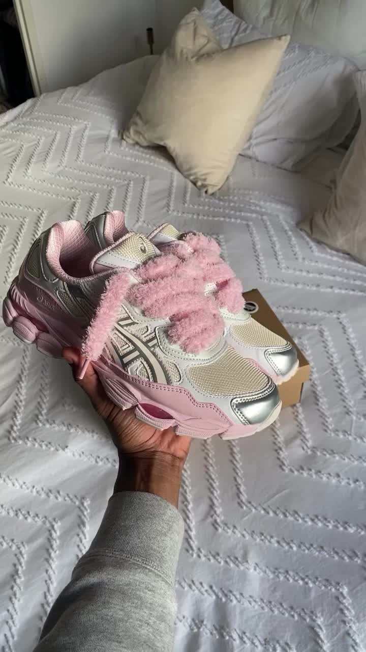 핑크 아식스 ㅋㅋㅋㅋ | KREAM