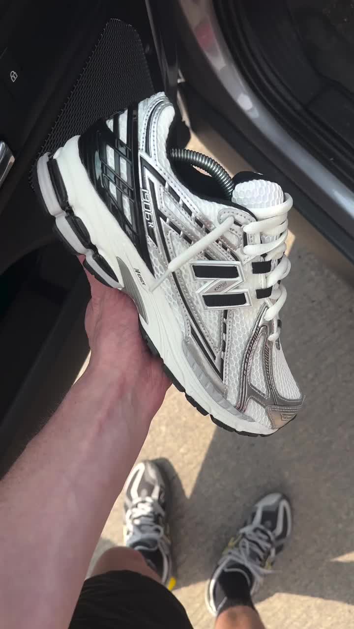 뉴발 1906만의 매력이 있음 | KREAM