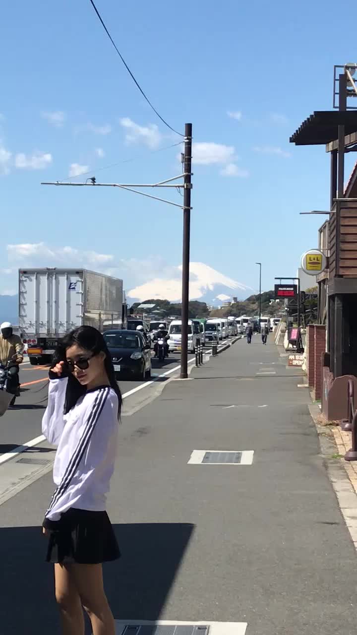 2025 First kicks | KREAM