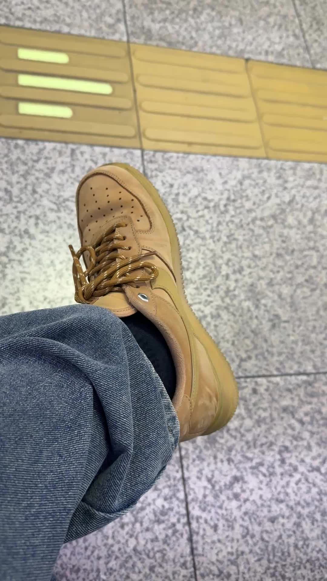 비갠뒤에비애 (@wigmadl) 님의 게시물 | KREAM