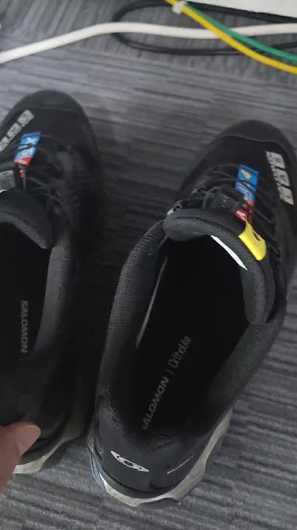 살라몬 XT6 | KREAM