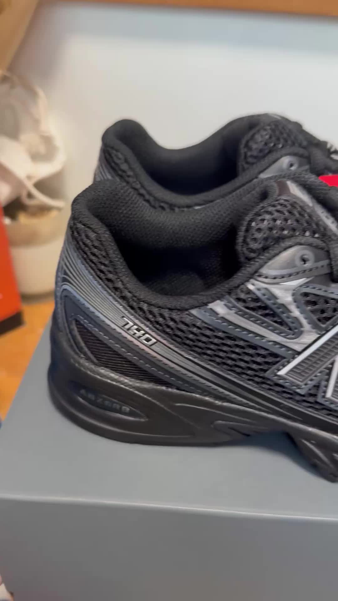 김또깡 (@kimmm_do) 님의 게시물 | KREAM