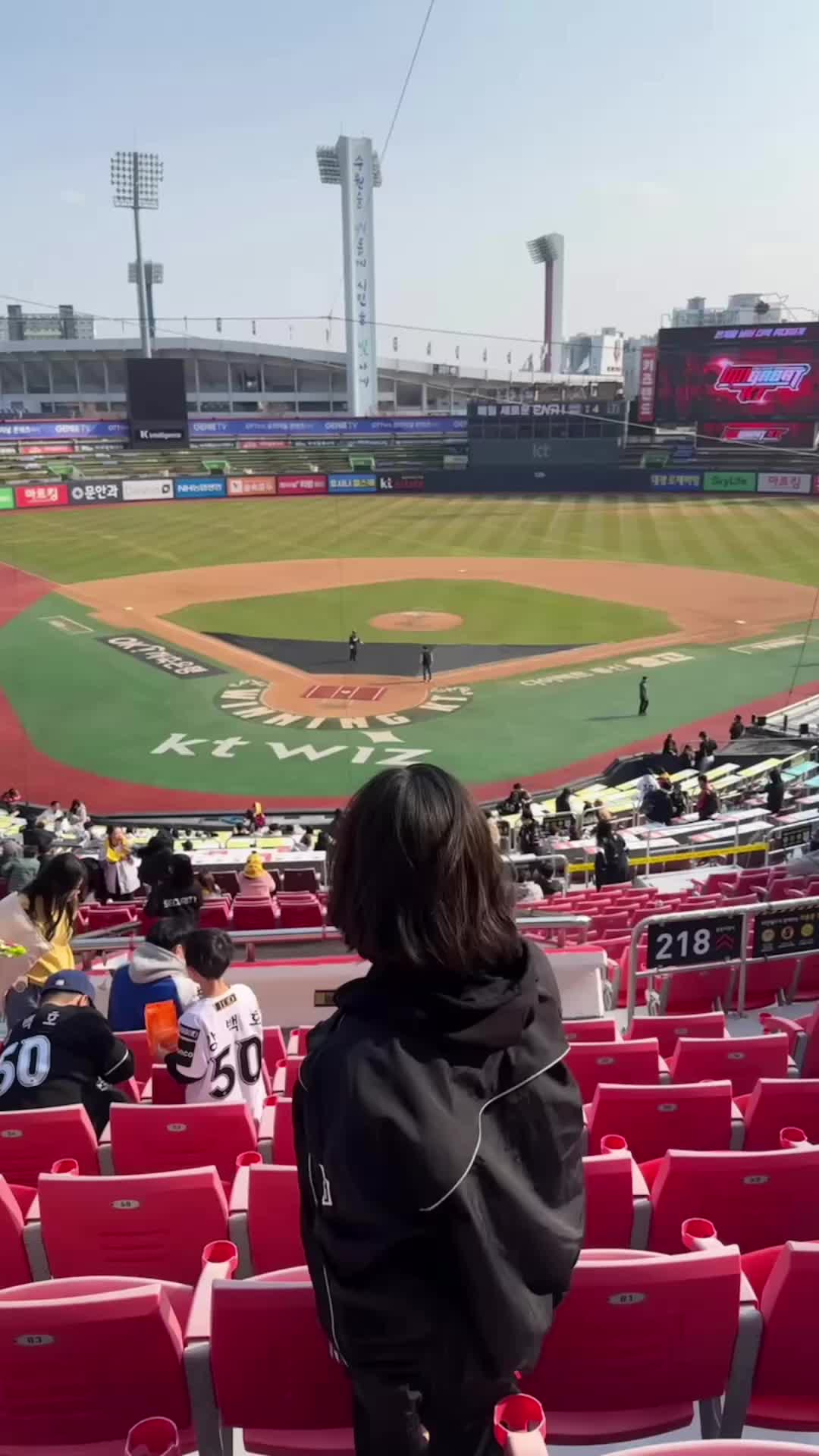 wheniiiwas (@wheniiiwas) 님의 게시물 | KREAM