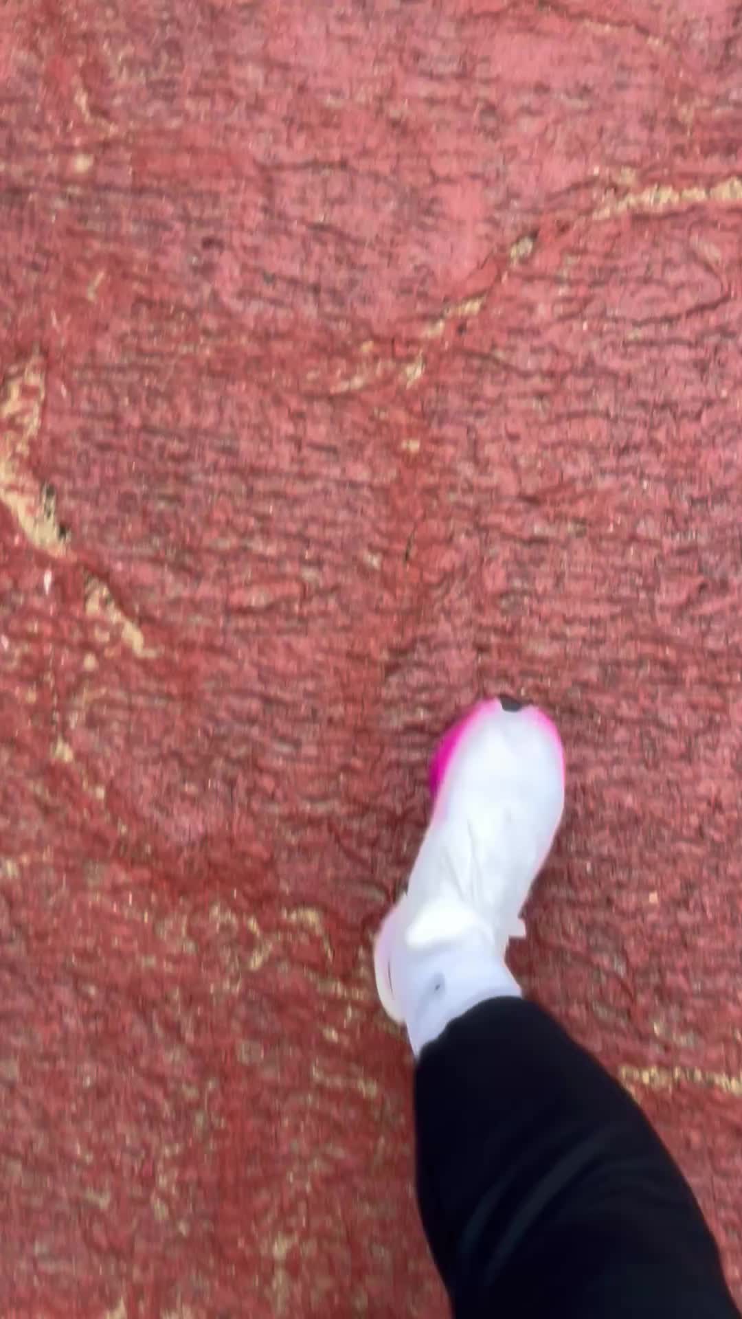 (@ya_ni) 님의 게시물 | KREAM