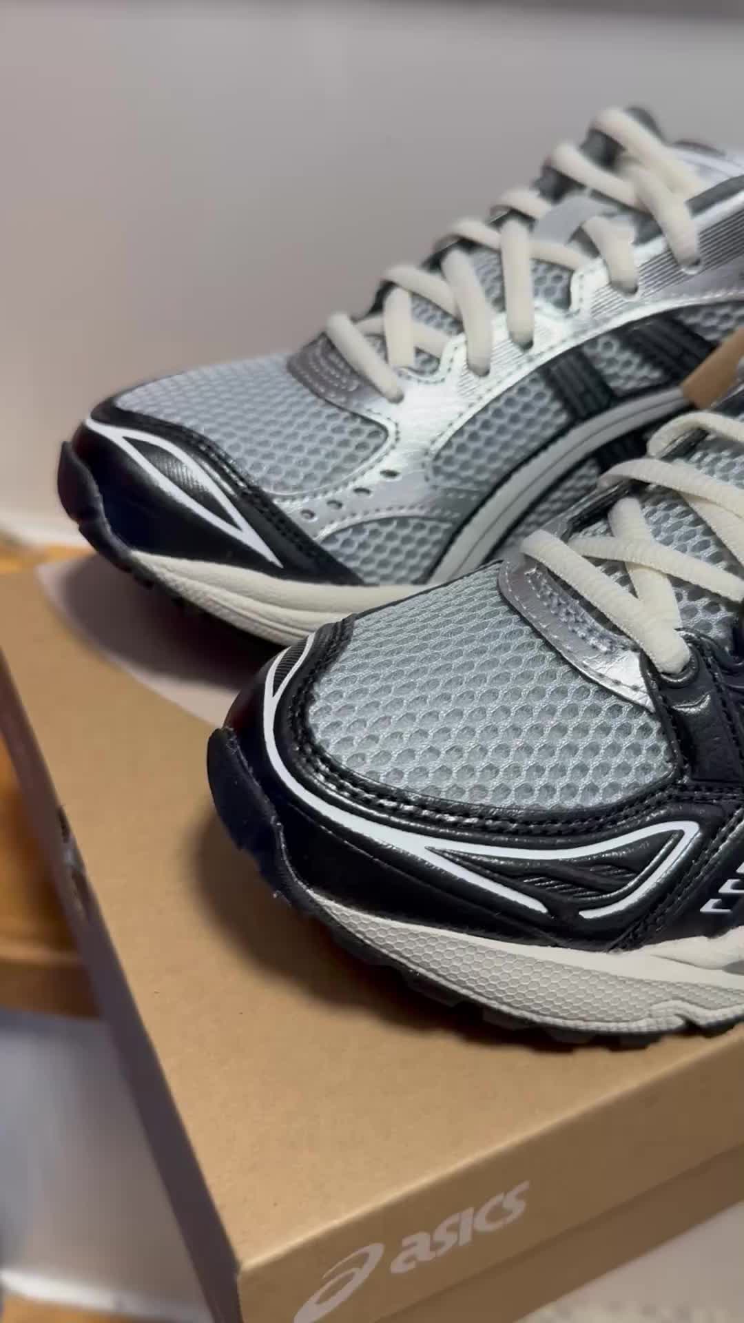 김또깡 (@kimmm_do) 님의 게시물 | KREAM