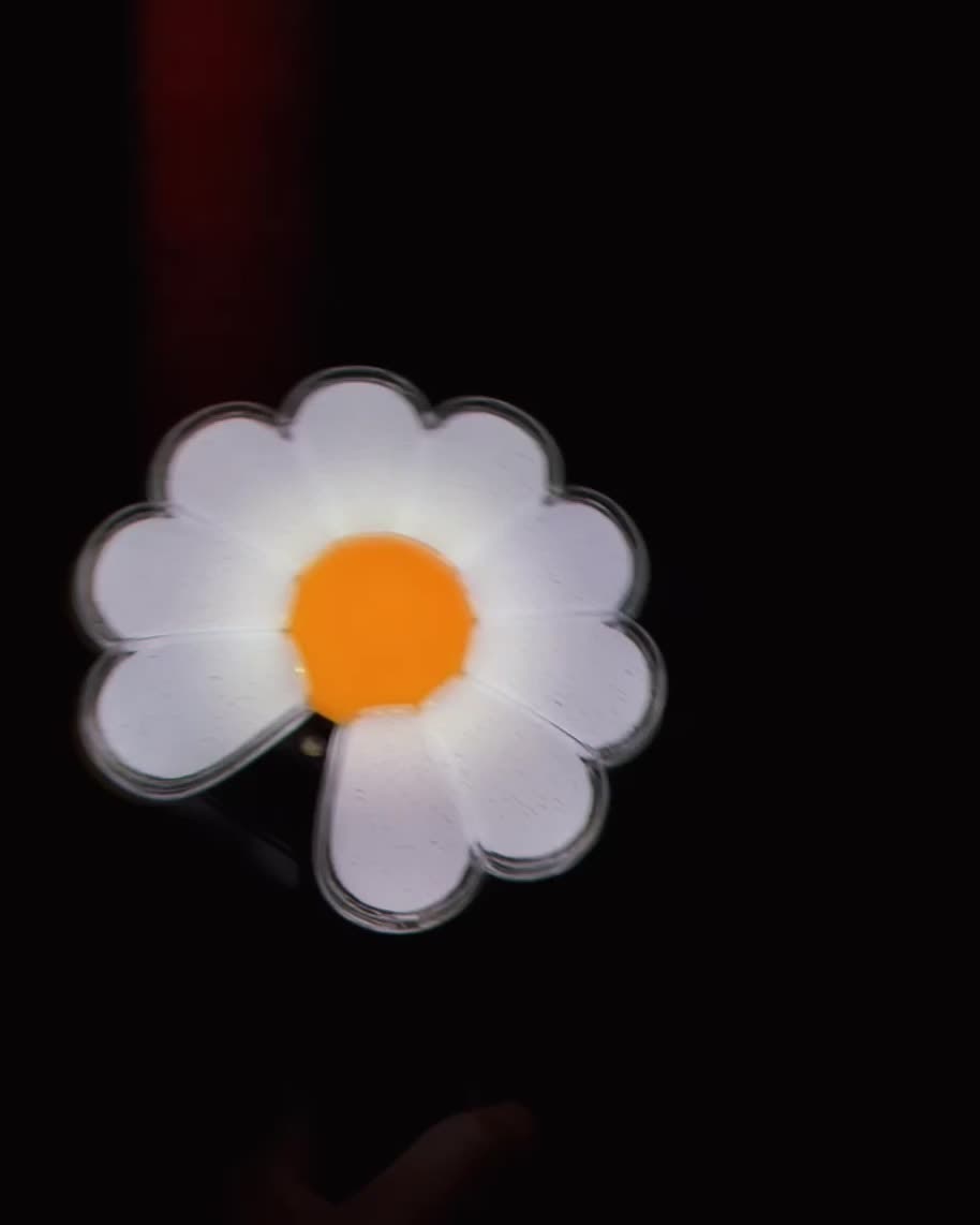 나익희 (@drow_act) 님의 게시물 | KREAM