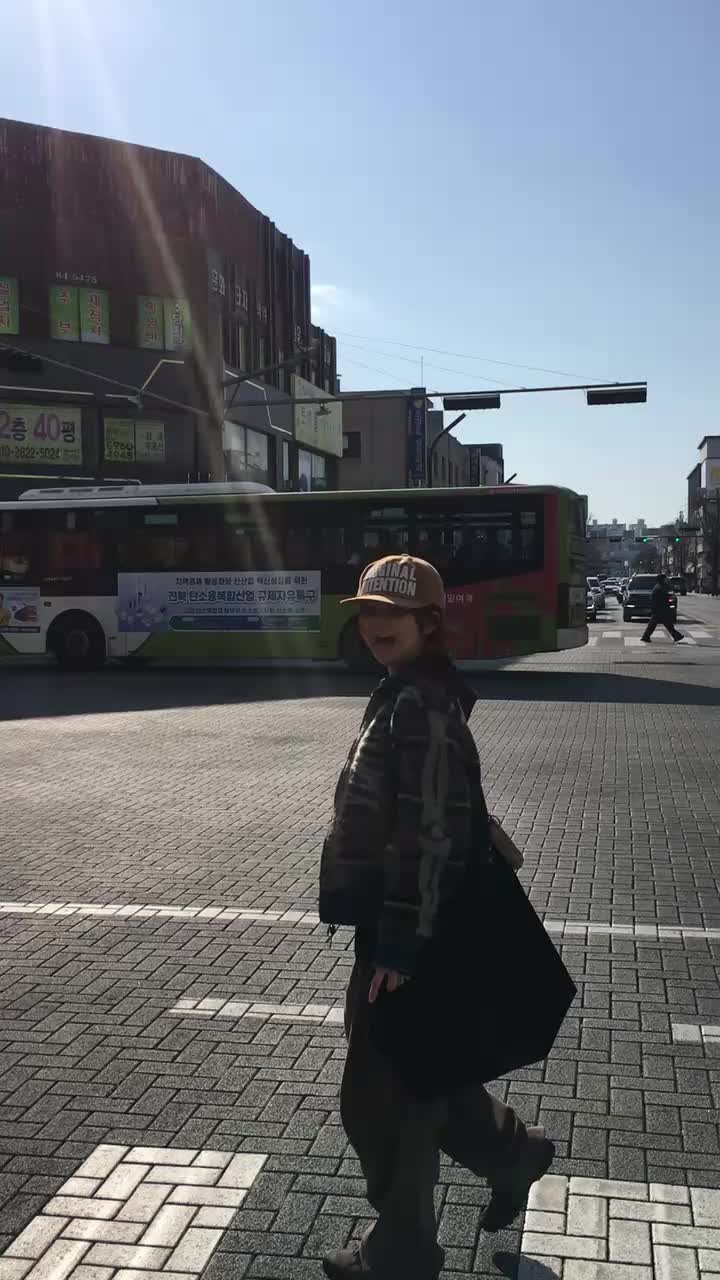 ㄷr 혜 Kim (@dda.__.s2) 님의 게시물 | KREAM