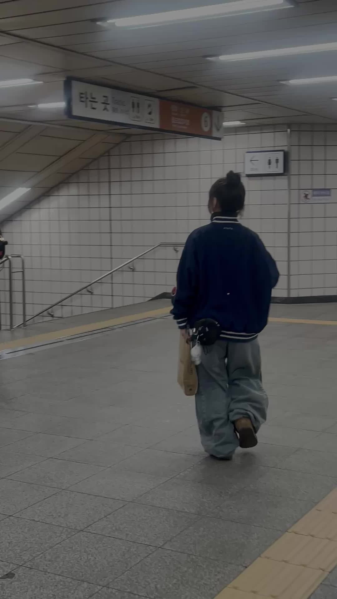 (@seohywn) 님의 게시물 | KREAM