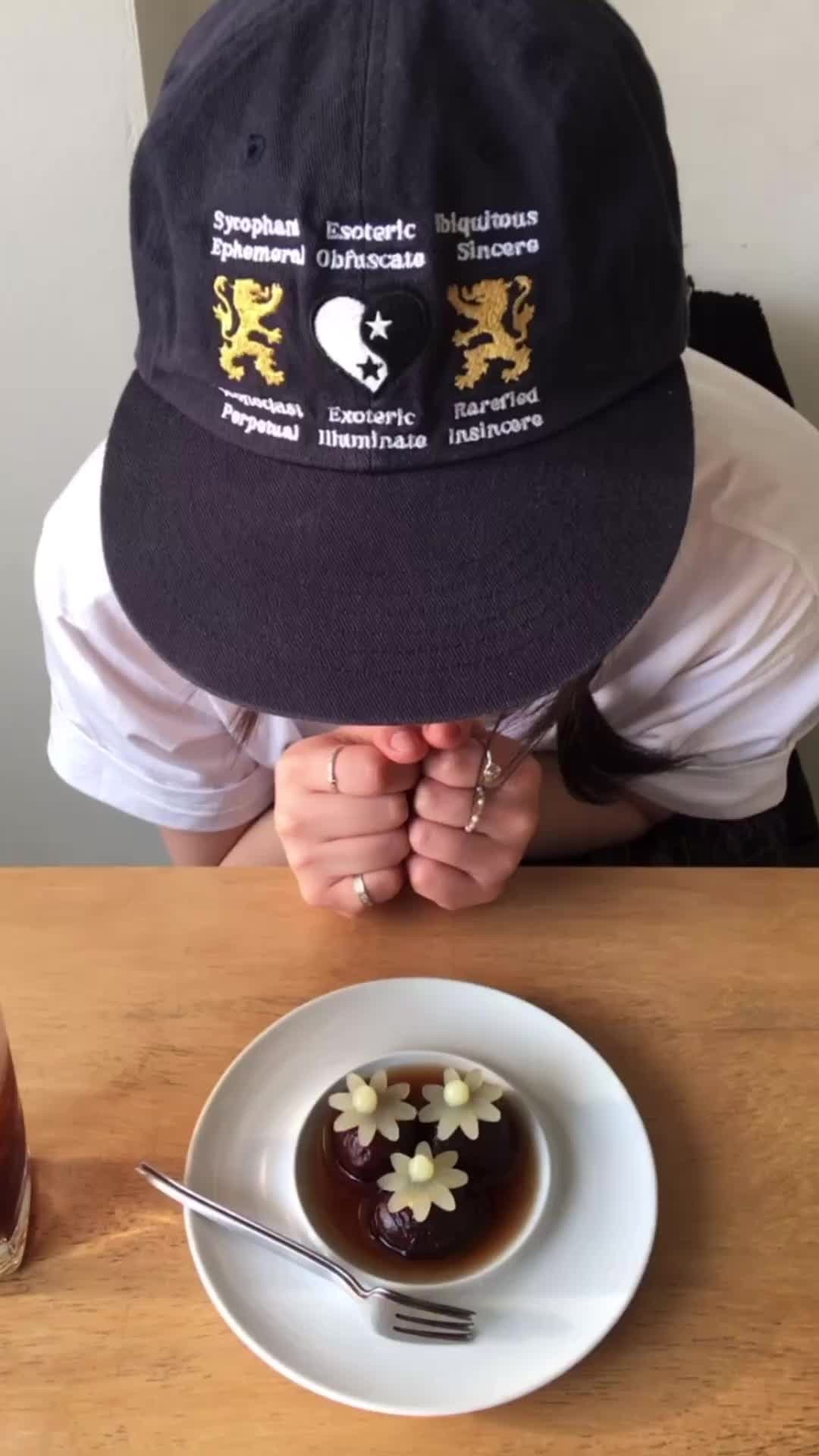 뚜비 (@__ah.12.24_) 님의 게시물 | KREAM