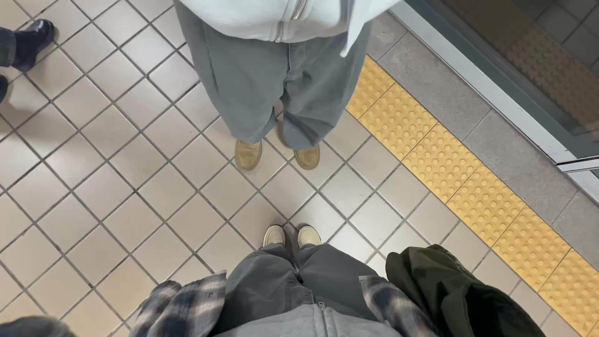 (@ououii) 님의 게시물 | KREAM