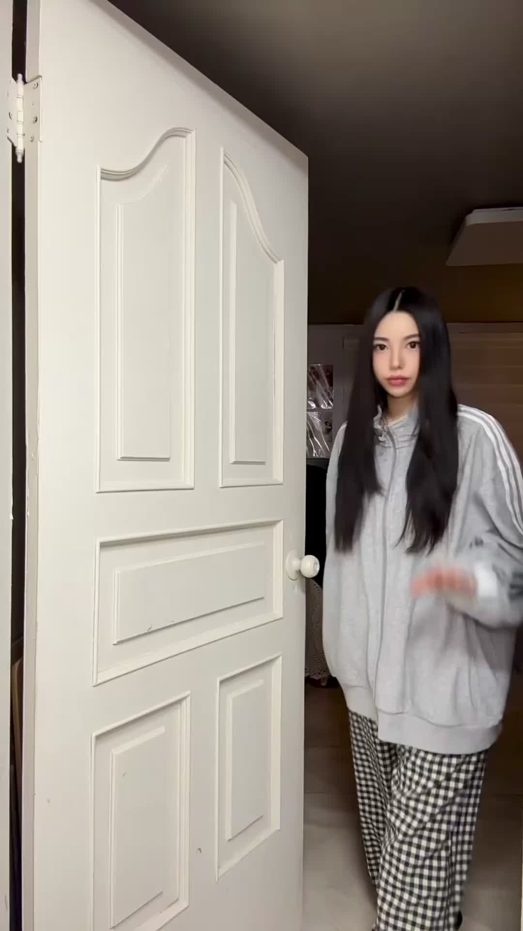 2025 잘살템 | STYLE | KREAM