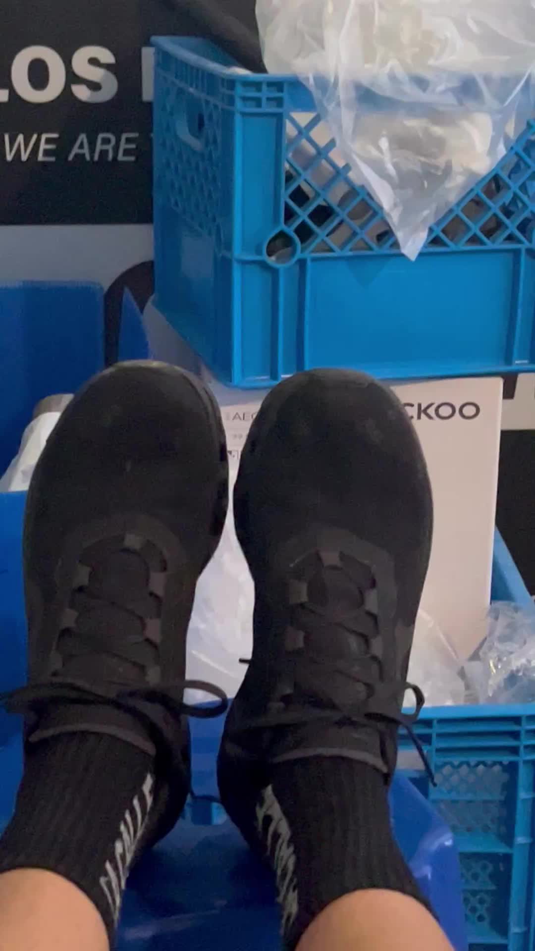 (@goraf) 님의 게시물 | KREAM