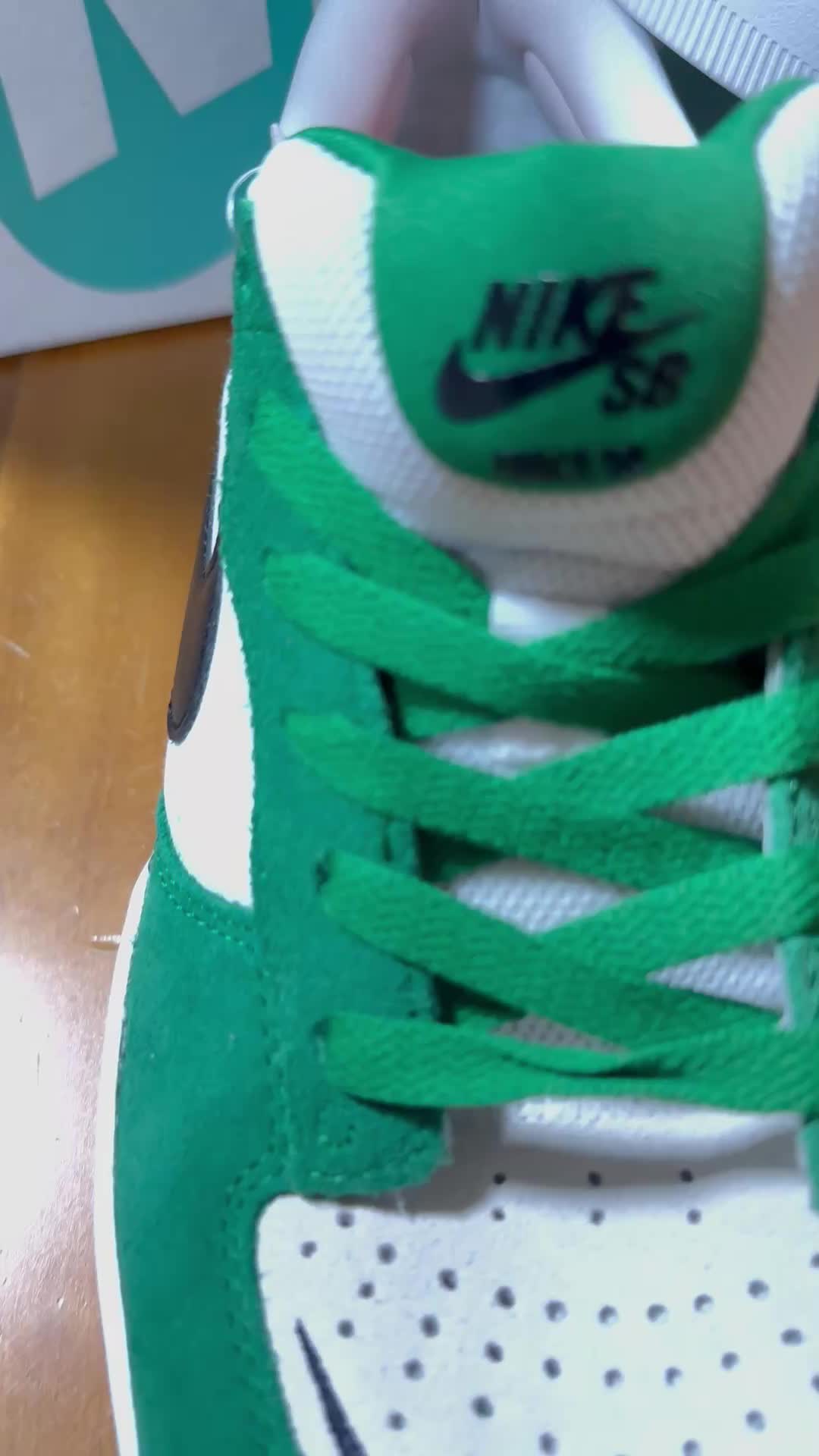 9년차 슈덕 고인물 🦕 (@shoe_bread) 님의 게시물 | KREAM