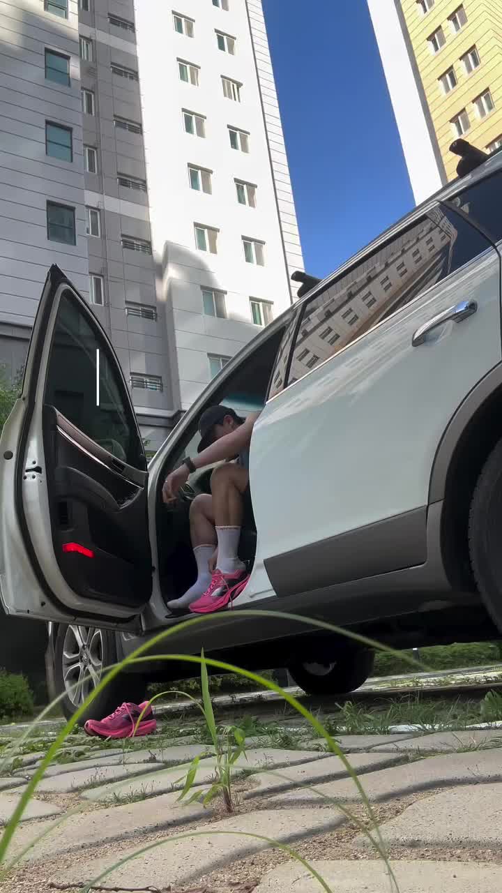 김지훈 (@jhunie_s) 님의 게시물 | KREAM