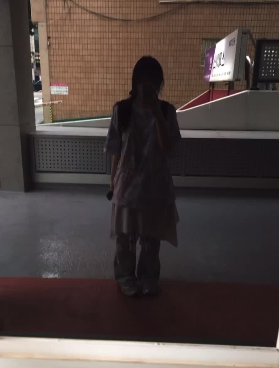 영차영차 | KREAM